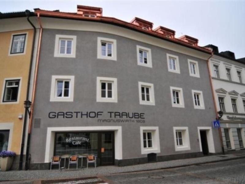 ᐅ Gasthof Traube, St. Lorenzen - Öffnungszeiten & Bewertungen